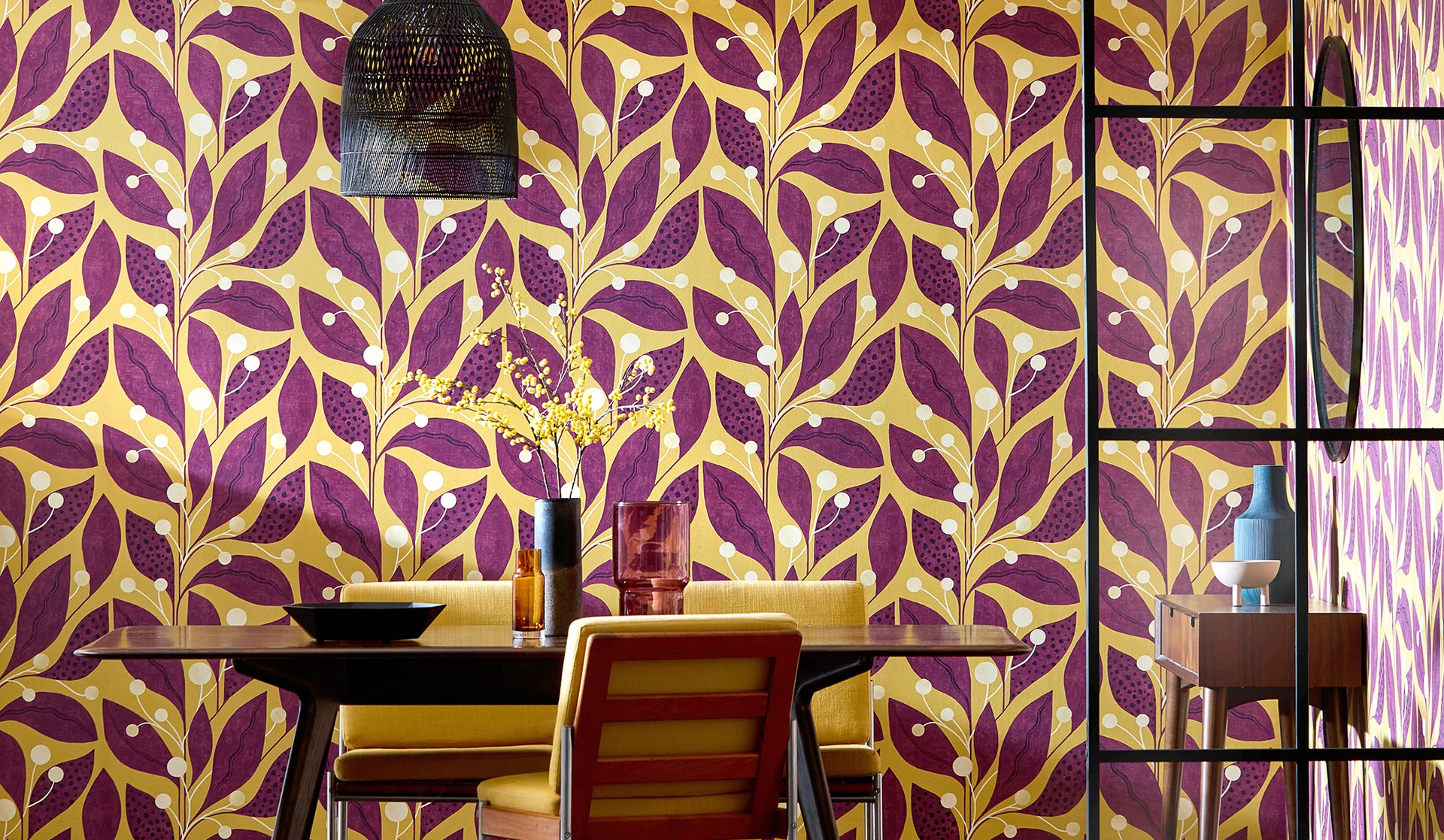 OHPOPSI Berry Dot Wallpaper – Chapel Interiors